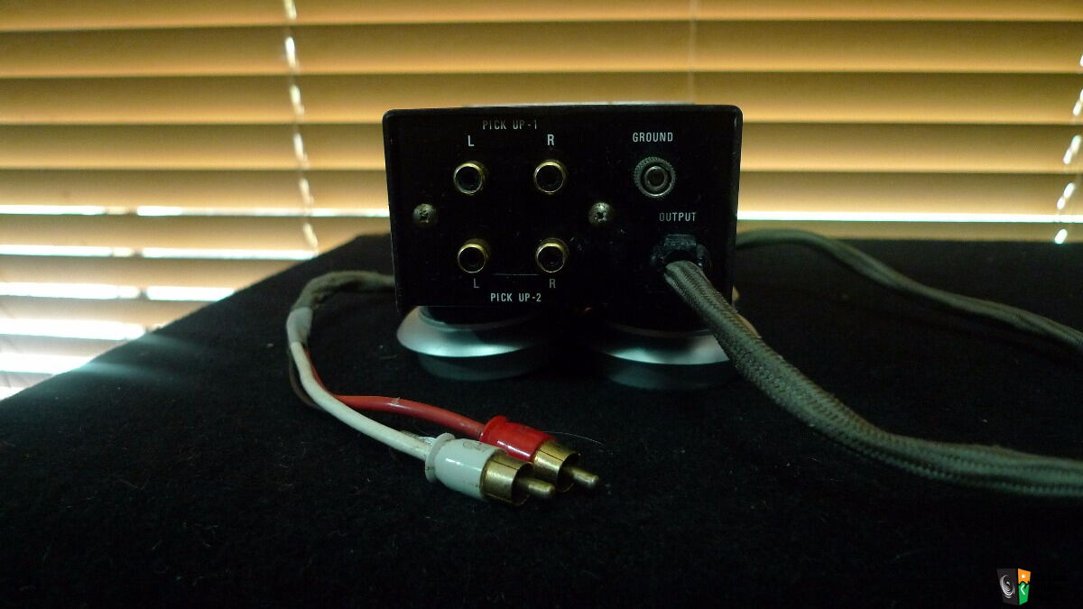 Denon UA320 Phono Preamp Photo #1103106 - Aussie Audio Mart