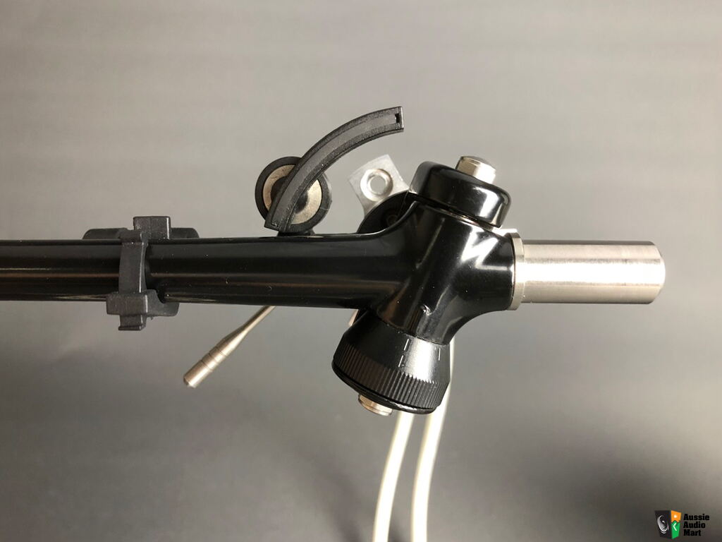 Rega RB808 Tonearm Rewired with Cardas Copper Litz Internal Wires Photo ...