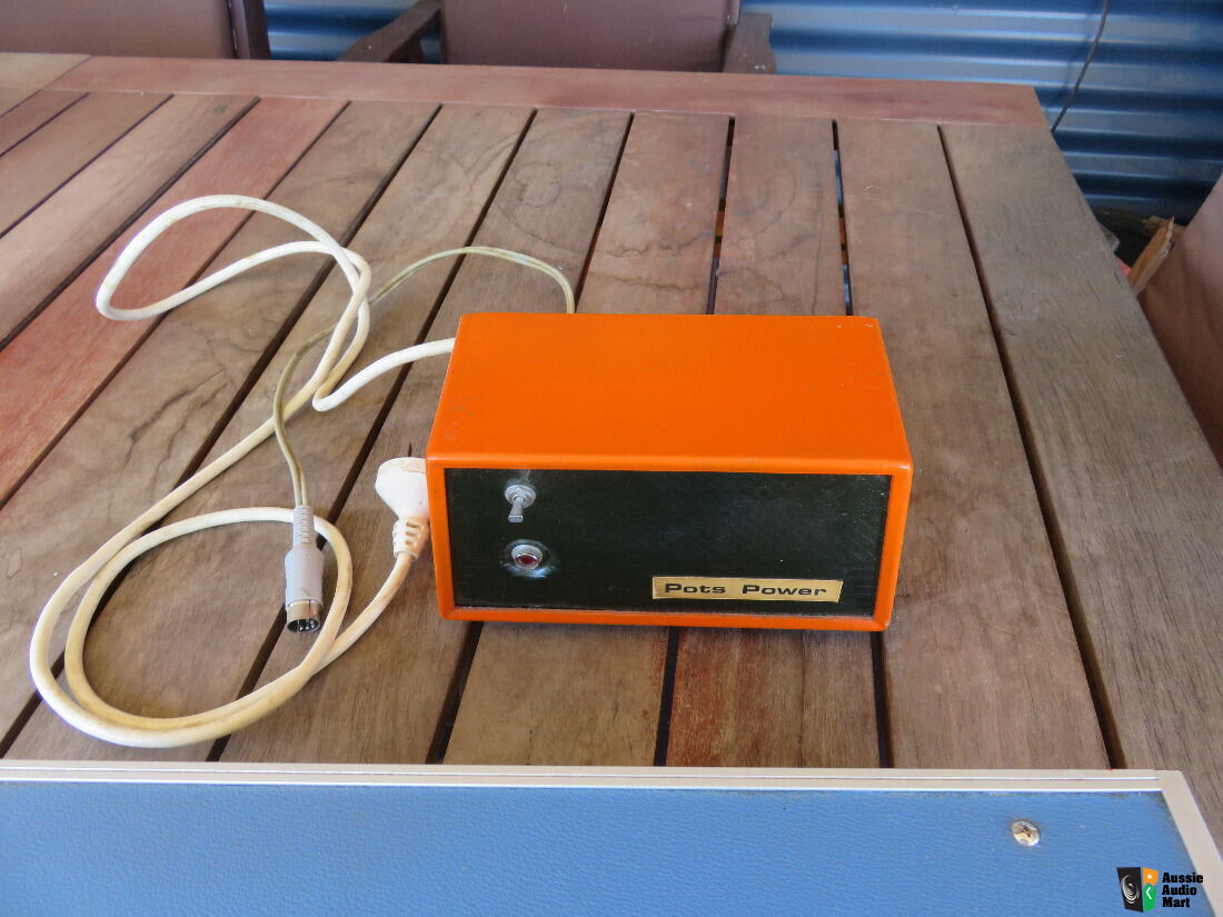 Vintage Audio Research D100 power amp and Aussie prototype pre-amp ...