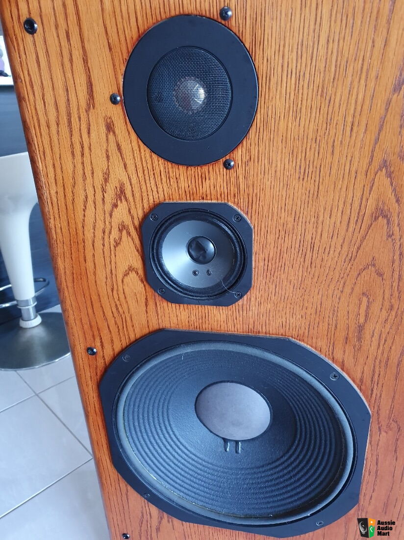 JBL 240ti Speakers (Pair) Photo #2589541 - Aussie Audio Mart