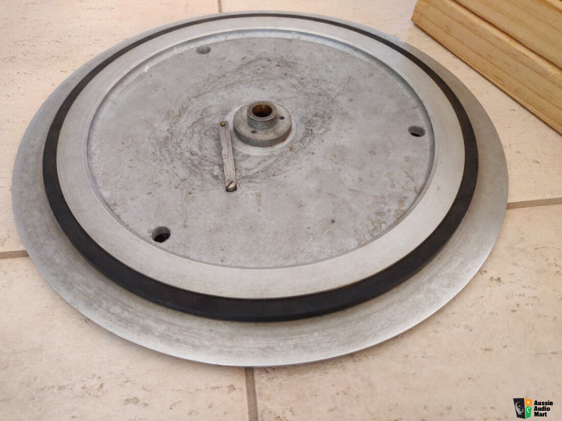 byer BRS r12d turntable Photo #2744040 - Aussie Audio Mart