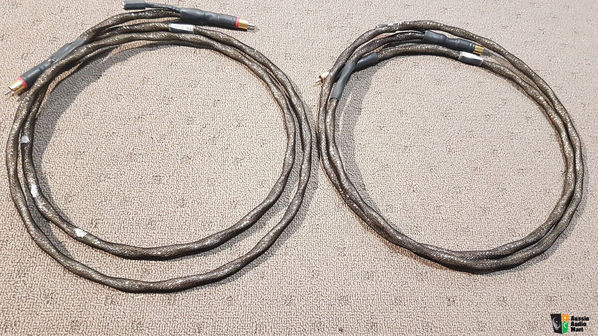 Synergistic Research : Tesla Accelerator RCA Interconnect - 2mtrs Photo ...