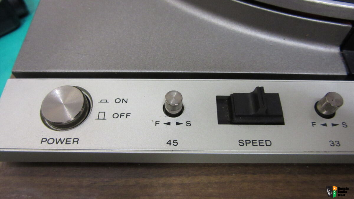 SONY PS-5550 Auto Return 2 speed belt drive turntable Photo #3724690 ...