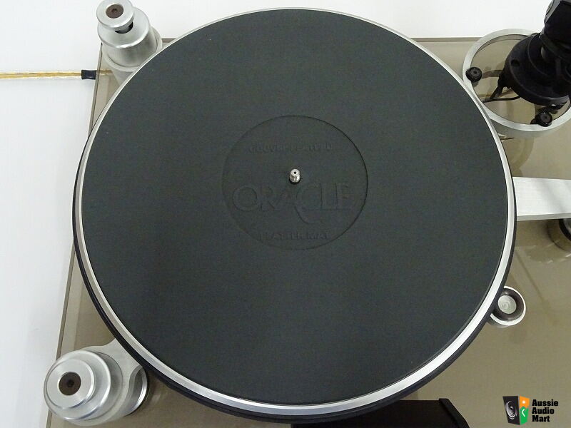 Oracle DELPHI MKII Turntable with Grado Signature tone-arm Photo ...