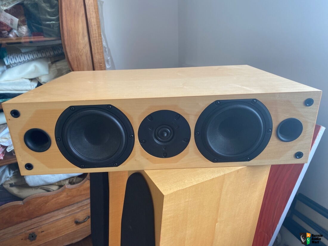Audio Physic Tempo 3 speakers with matching centre speaker Photo ...