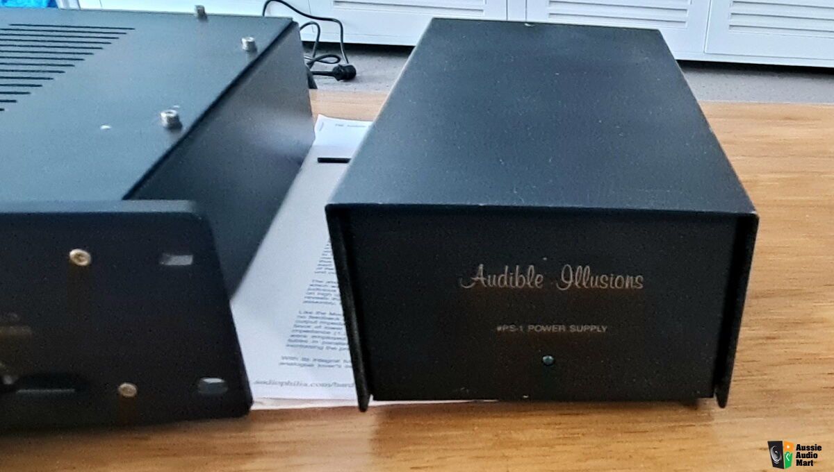 Audible Illusions Modulus 3 Preamp with Phono stage Photo #4774027 ...