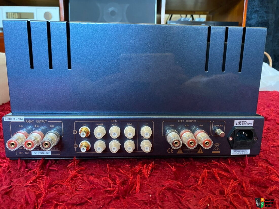 Primaluna ProLogue Premium Integrated amplifier Photo #5004732 - Aussie ...