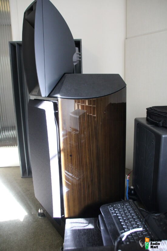 JBL Synthesis 1400 Array Speakers