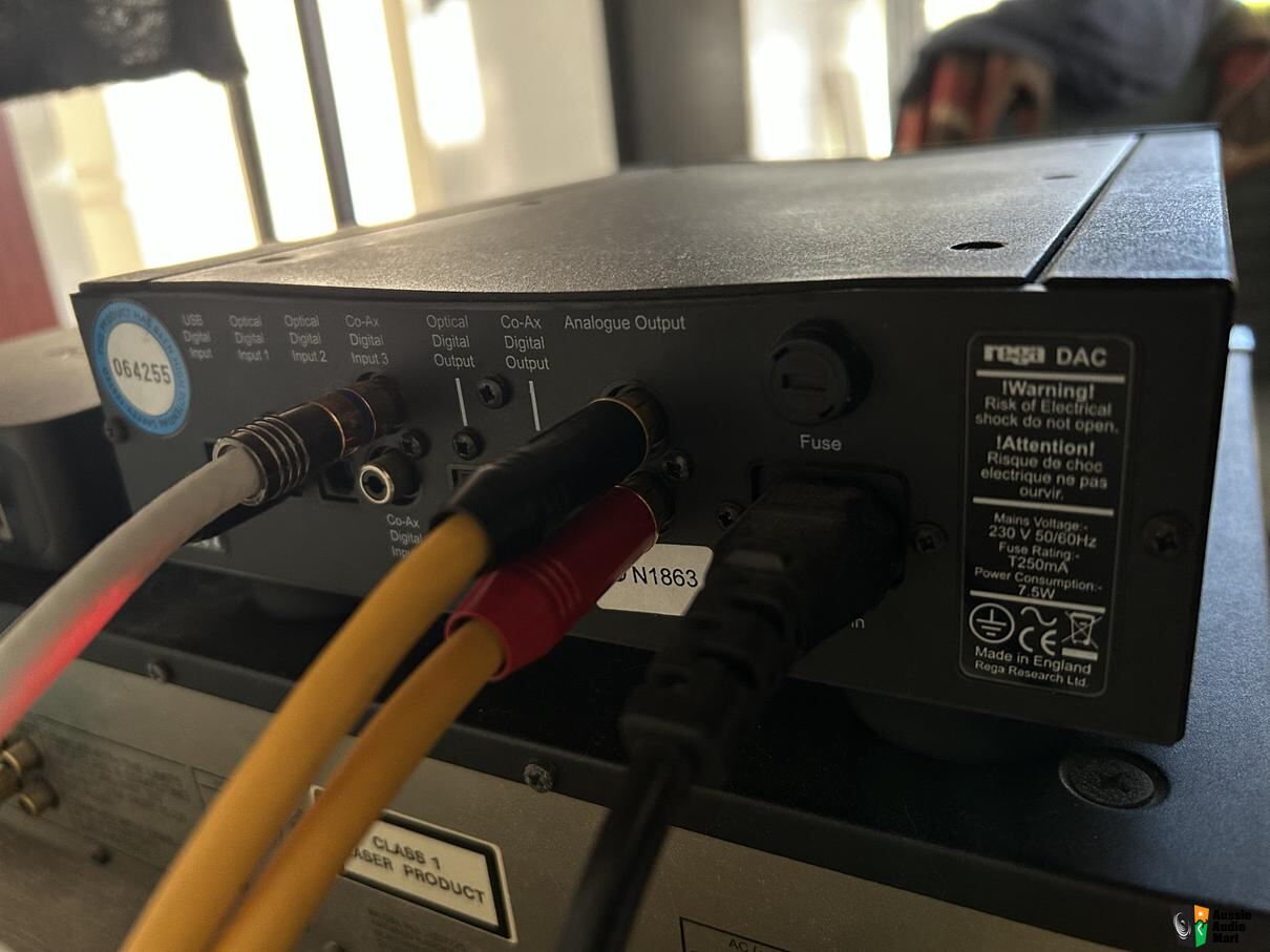 Rega Elex-R & Rega DAC Photo #5679033 - Aussie Audio Mart