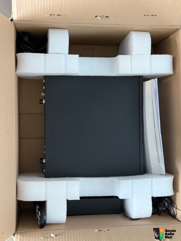 NAIM NAC 202 Pre Amp. Original Owner, Original Double Boxed Packaging ...