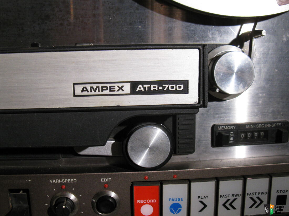 Tape recorder professional reel-to-reel Ampex ATR-700 Photo #5860232 ...