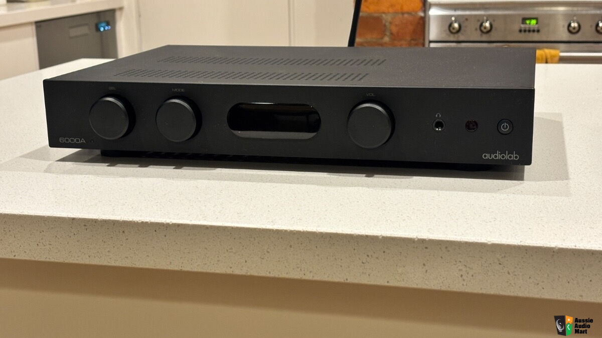 Audiolab 6000A amplifier, black, with remote control, excellent ...