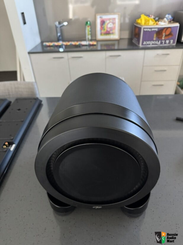 Paradigm Seismic 110 Subwoofer Photo #5984745 - Aussie Audio Mart